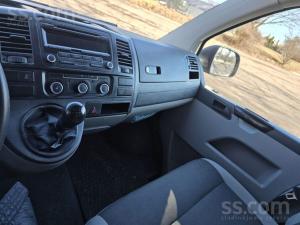 Balts Volkswagen Transporter 2014 Valmiera, ar dzinēja tilpumu 2.00 L un nobraukumu 291 tūkst. km par 7250 €, foto 12 vietnē AUTOMOTO.COM.LV