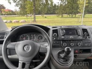 White Volkswagen Transporter 2014 in Cesis, with an engine capacity of 2.00 L and mileage of 400 thousand km for 6490 €, photo 9 on AUTOMOTO.COM.LV