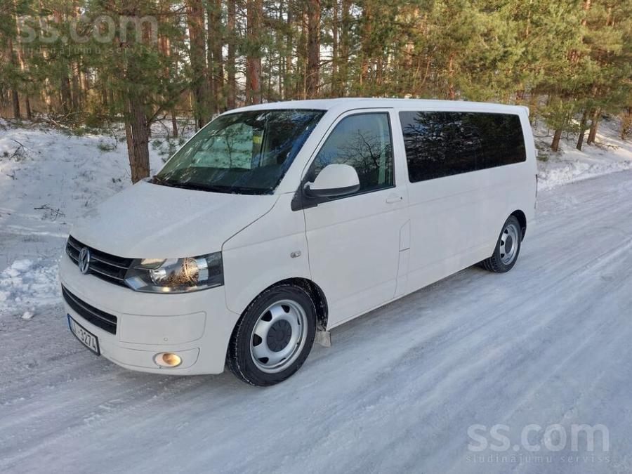 Balts Volkswagen Transporter 2015 Rīga, ar dzinēja tilpumu 2.00 L un nobraukumu 233 tūkst. km par 13915 €, foto 1 vietnē AUTOMOTO.COM.LV