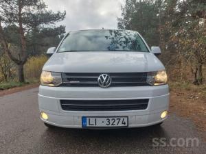 White Volkswagen Transporter 2015 in Riga, with an engine capacity of 2.00 L and mileage of 233 thousand km for 14520 €, photo 8 on AUTOMOTO.COM.LV