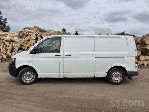 White Volkswagen Transporter 2015 in Jekabpils, with an engine capacity of 2.00 L and mileage of 274 thousand km for 8000 €, photo 3 on AUTOMOTO.COM.LV