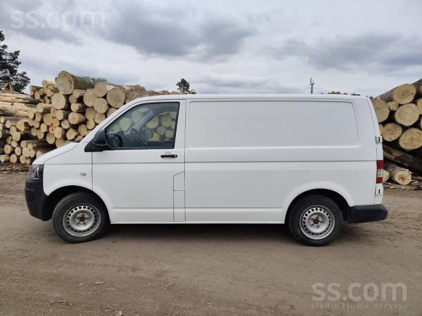 Balts Volkswagen Transporter 2015 Jēkabpils, ar dzinēja tilpumu 2.00 L un nobraukumu 250 tūkst. km par 8500 €, foto 2 vietnē AUTOMOTO.COM.LV