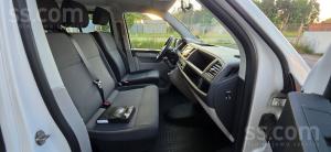 White Volkswagen Transporter 2016 in Valmiera, with an engine capacity of 2.00 L and mileage of 169 thousand km for 13300 €, photo 11 on AUTOMOTO.COM.LV