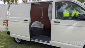 Balts Volkswagen Transporter 2016 Ogre, ar dzinēja tilpumu 2.00 L un nobraukumu 364 tūkst. km par 9930 €, foto 7 vietnē AUTOMOTO.COM.LV