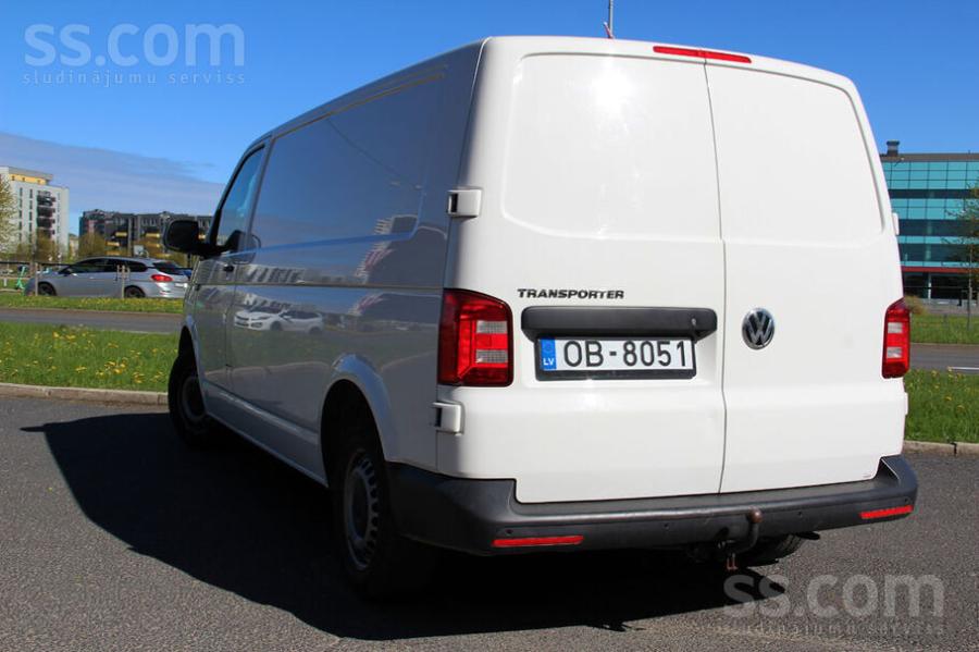 Balts Volkswagen Transporter 2018 Rīga, ar dzinēja tilpumu 2.00 L un nobraukumu 272 tūkst. km par 12200 €, foto 7 vietnē AUTOMOTO.COM.LV