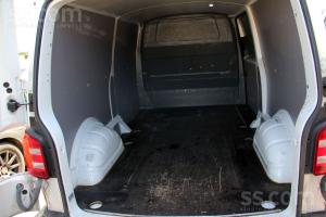 Balts Volkswagen Transporter 2018 Rīga, ar dzinēja tilpumu 2.00 L un nobraukumu 272 tūkst. km par 12200 €, foto 10 vietnē AUTOMOTO.COM.LV