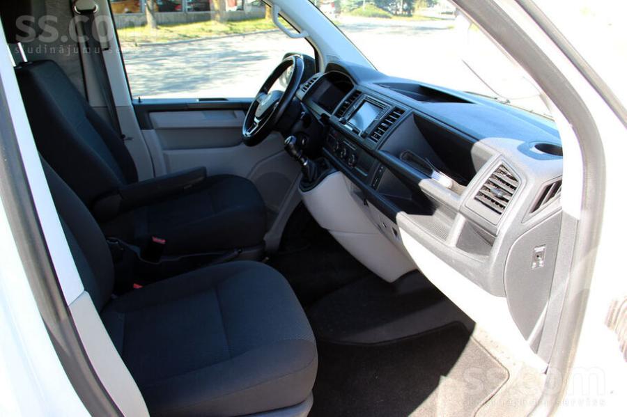 Balts Volkswagen Transporter 2018 Rīga, ar dzinēja tilpumu 2.00 L un nobraukumu 272 tūkst. km par 12200 €, foto 11 vietnē AUTOMOTO.COM.LV