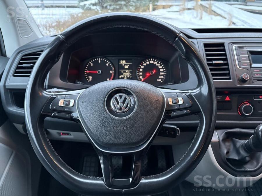 Balts Volkswagen Transporter 2019 Rīga, ar dzinēja tilpumu 2.00 L un nobraukumu 256 tūkst. km par 16500 €, foto 15 vietnē AUTOMOTO.COM.LV