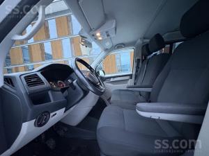 Balts Volkswagen Transporter 2019 Rīga, ar dzinēja tilpumu 2.00 L un nobraukumu 256 tūkst. km par 16500 €, foto 22 vietnē AUTOMOTO.COM.LV