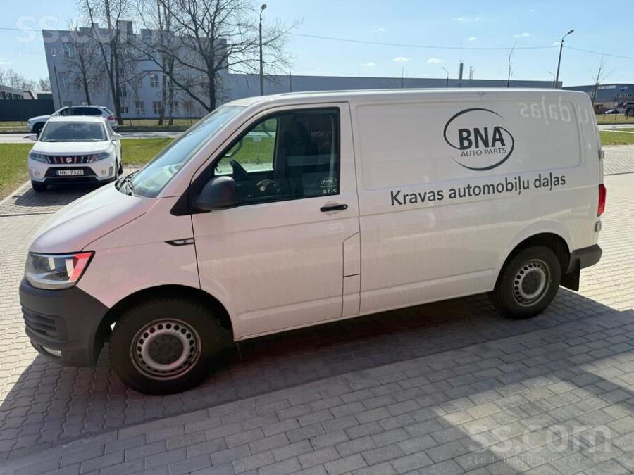 Balts Volkswagen Transporter 2019 Rīga, ar dzinēja tilpumu 2.00 L un nobraukumu 213 tūkst. km par 13900 €, foto 5 vietnē AUTOMOTO.COM.LV