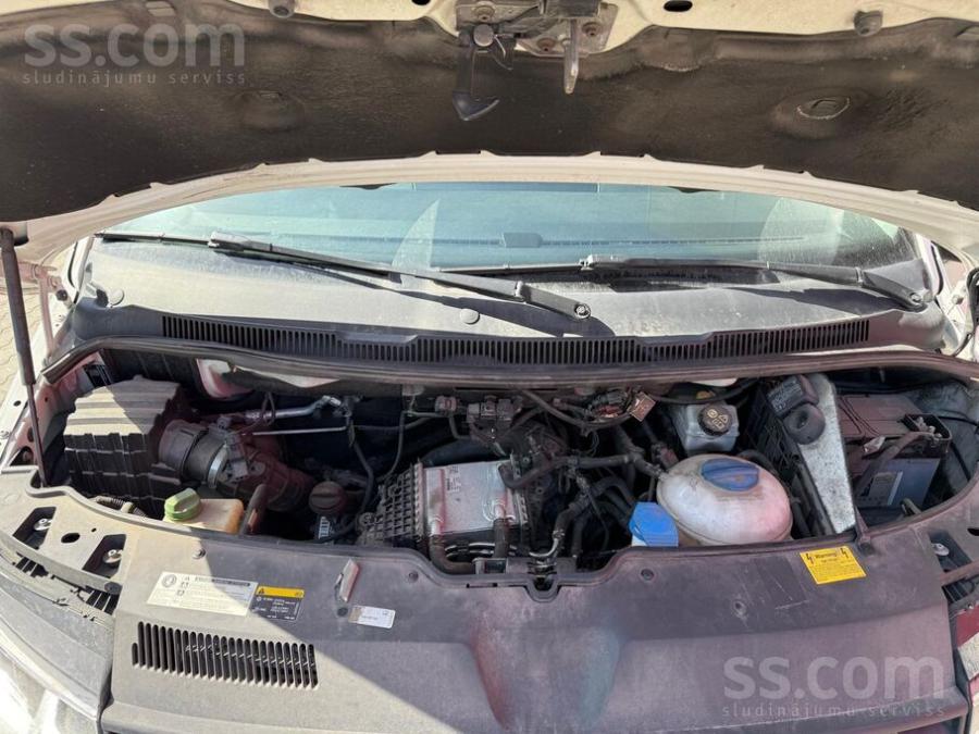 Balts Volkswagen Transporter 2019 Rīga, ar dzinēja tilpumu 2.00 L un nobraukumu 213 tūkst. km par 13900 €, foto 12 vietnē AUTOMOTO.COM.LV