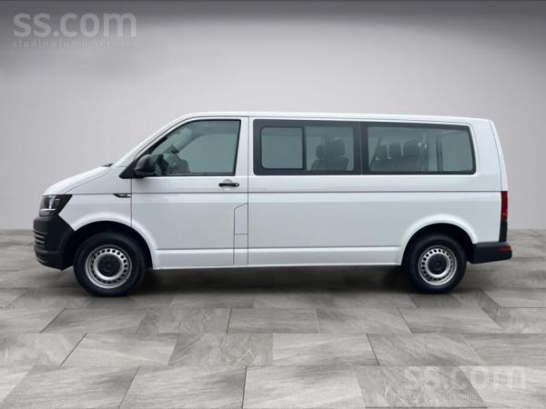 White Volkswagen Transporter 2019 in Riga, with an engine capacity of 2.00 L and mileage of 259 thousand km for 15450 €, photo 2 on AUTOMOTO.COM.LV