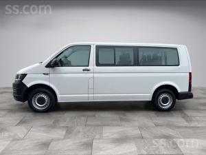 White Volkswagen Transporter 2019 in Riga, with an engine capacity of 2.00 L and mileage of 259 thousand km for 15450 €, photo 3 on AUTOMOTO.COM.LV