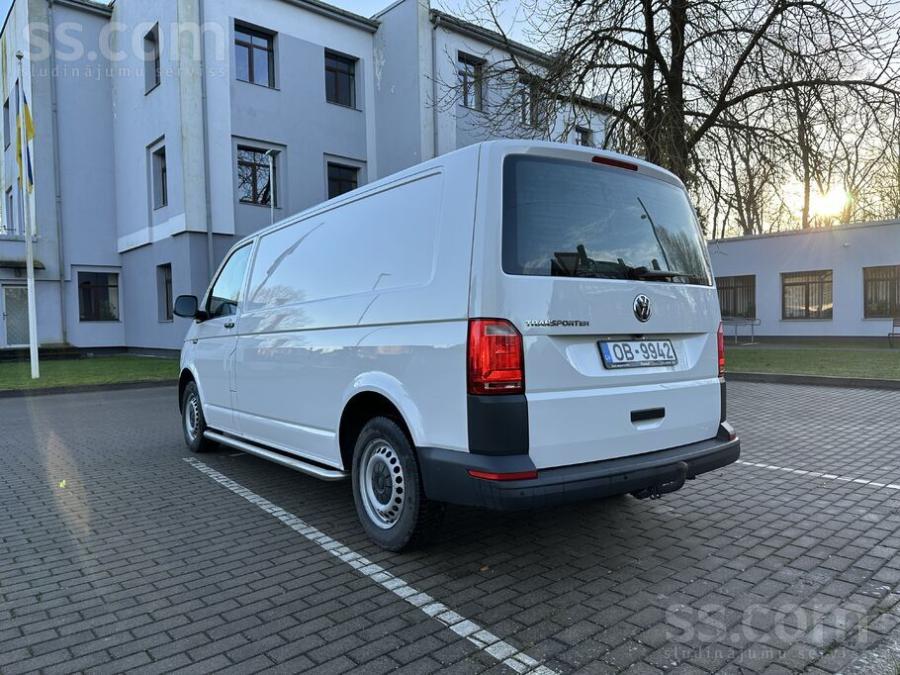 Balts Volkswagen Transporter 2019 Rīga, ar dzinēja tilpumu 2.00 L un nobraukumu 219 tūkst. km par 13600 €, foto 10 vietnē AUTOMOTO.COM.LV