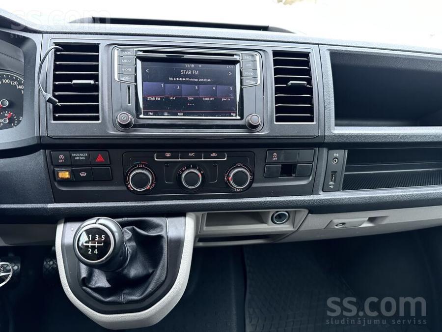 Balts Volkswagen Transporter 2019 Rīga, ar dzinēja tilpumu 2.00 L un nobraukumu 219 tūkst. km par 13600 €, foto 22 vietnē AUTOMOTO.COM.LV