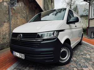 White Volkswagen Transporter 2020 in Cesis, with an engine capacity of 2.00 L and mileage of 0 thousand km for 17850 €, photo 4 on AUTOMOTO.COM.LV