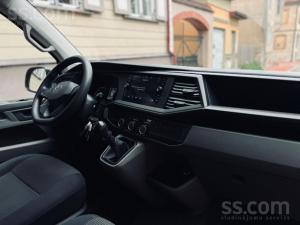 White Volkswagen Transporter 2020 in Cesis, with an engine capacity of 2.00 L and mileage of 0 thousand km for 17850 €, photo 17 on AUTOMOTO.COM.LV