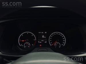 White Volkswagen Transporter 2020 in Cesis, with an engine capacity of 2.00 L and mileage of 0 thousand km for 17850 €, photo 26 on AUTOMOTO.COM.LV