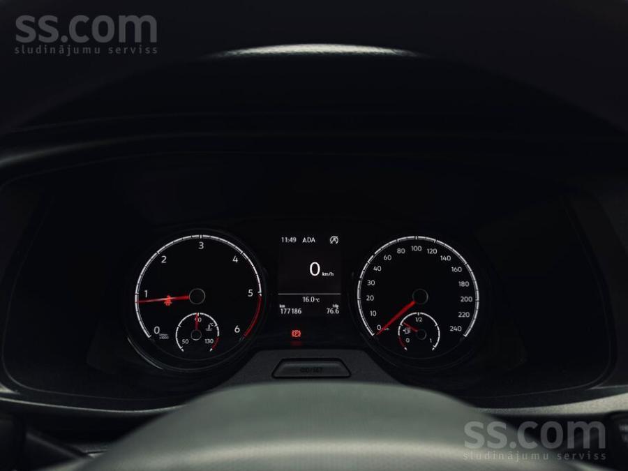 White Volkswagen Transporter 2020 in Cesis, with an engine capacity of 2.00 L and mileage of 0 thousand km for 17850 €, photo 26 on AUTOMOTO.COM.LV