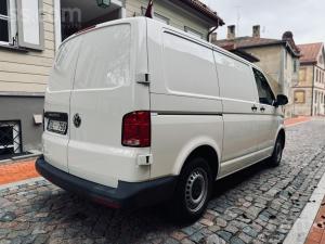 White Volkswagen Transporter 2020 in Cesis, with an engine capacity of 2.00 L and mileage of 0 thousand km for 17850 €, photo 30 on AUTOMOTO.COM.LV