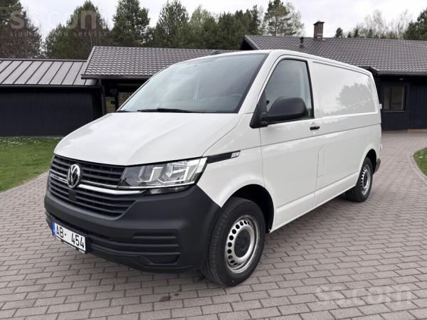 Белый Фольксваген Transporter 2020 в Цесис, объемом двигателя 2.00 л и пробегом 219 тыс. км за 15750 €, фото 3 на AUTOMOTO.COM.LV