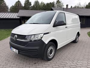 White Volkswagen Transporter 2020 in Cesis, with an engine capacity of 2.00 L and mileage of 219 thousand km for 15750 €, photo 4 on AUTOMOTO.COM.LV