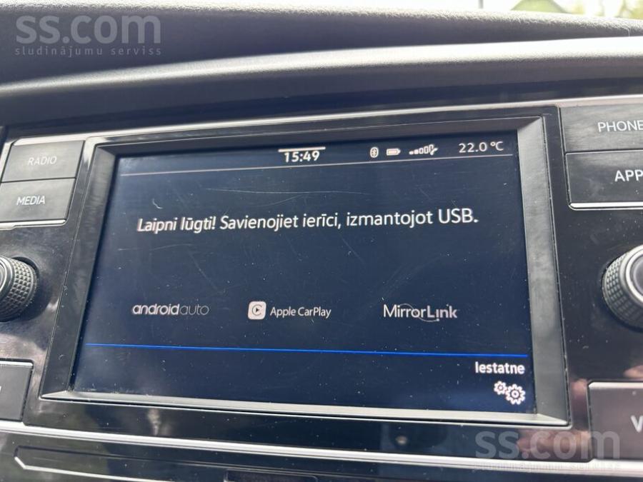 White Volkswagen Transporter 2020 in Cesis, with an engine capacity of 2.00 L and mileage of 219 thousand km for 15750 €, photo 15 on AUTOMOTO.COM.LV