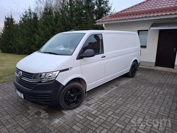 Фольксваген Transporter 2020 в Даугавпилс на AUTOMOTO.COM.LV Белый Фольксваген Transporter 2020 в Даугавпилс, объемом двигателя 2.00 л и пробегом 142 тыс. км за 18900 €, фото 1 на AUTOMOTO.COM.LV