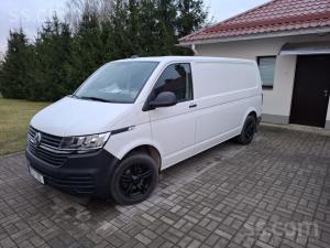 White Volkswagen Transporter 2020 in Daugavpils, with an engine capacity of 2.00 L and mileage of 142 thousand km for 18900 €, photo  on AUTOMOTO.COM.LV