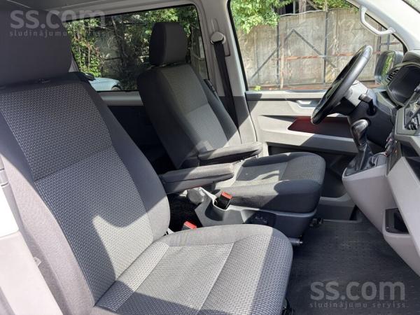 Balts Volkswagen Transporter 2021 Rīga, ar dzinēja tilpumu 2.00 L un nobraukumu 220 tūkst. km par 20900 €, foto 10 vietnē AUTOMOTO.COM.LV