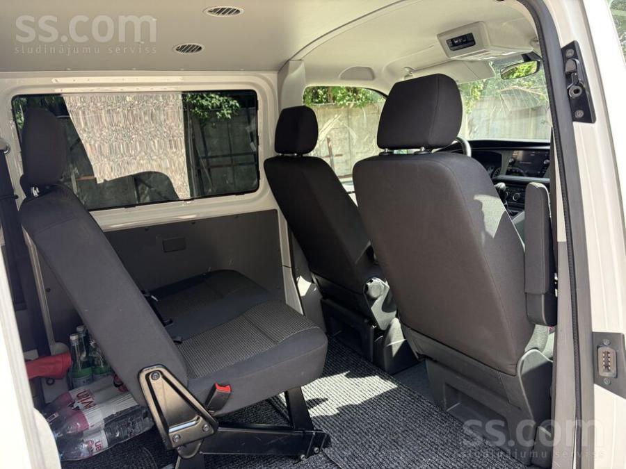 White Volkswagen Transporter 2021 in Riga, with an engine capacity of 2.00 L and mileage of 220 thousand km for 20900 €, photo 12 on AUTOMOTO.COM.LV