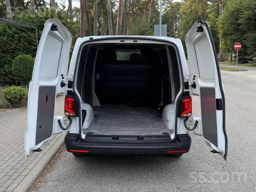 Balts Volkswagen Transporter 2021 Bauska, ar dzinēja tilpumu 2.00 L un nobraukumu 197 tūkst. km par 15990 €, foto 9 vietnē AUTOMOTO.COM.LV