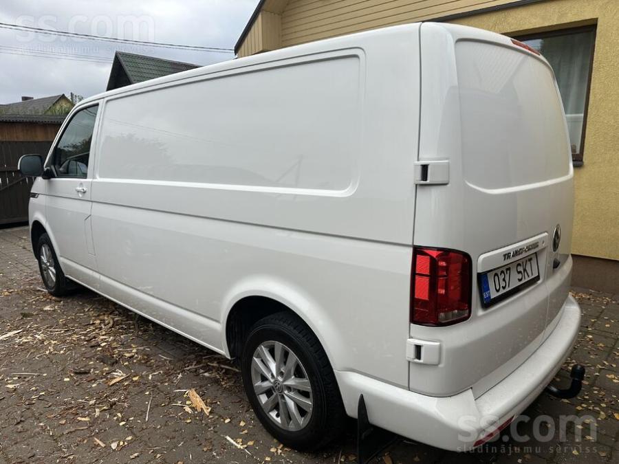 Balts Volkswagen Transporter 2021 Tallina, ar dzinēja tilpumu 2.00 L un nobraukumu 148 tūkst. km par 25800 €, foto 5 vietnē AUTOMOTO.COM.LV