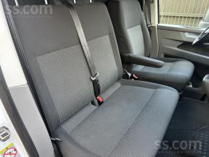 Balts Volkswagen Transporter 2021 Tallina, ar dzinēja tilpumu 2.00 L un nobraukumu 148 tūkst. km par 25800 €, foto 9 vietnē AUTOMOTO.COM.LV