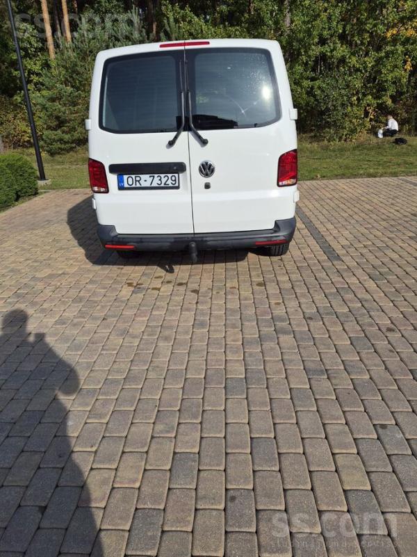 Balts Volkswagen Transporter 2021 Rīga, ar dzinēja tilpumu 2.00 L un nobraukumu 250 tūkst. km par 15500 €, foto 3 vietnē AUTOMOTO.COM.LV