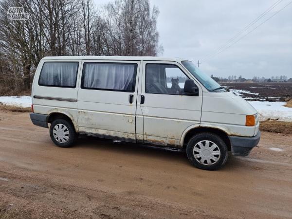 Balts Volkswagen Transporter 1995 Tauragė, ar dzinēja tilpumu 2.40 L un nobraukumu 4 tūkst. km par 800 €, foto 5 vietnē AUTOMOTO.COM.LV