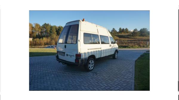 Balts Volkswagen Transporter 1996 Viļņa, ar dzinēja tilpumu 2.50 L un nobraukumu 400 tūkst. km par 1700 €, foto 2 vietnē AUTOMOTO.COM.LV