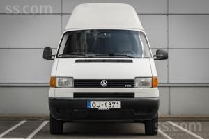 White Volkswagen Transporter 1998 in Riga, with an engine capacity of 2.50 L and mileage of 379 thousand km for 5750 €, photo 3 on AUTOMOTO.COM.LV