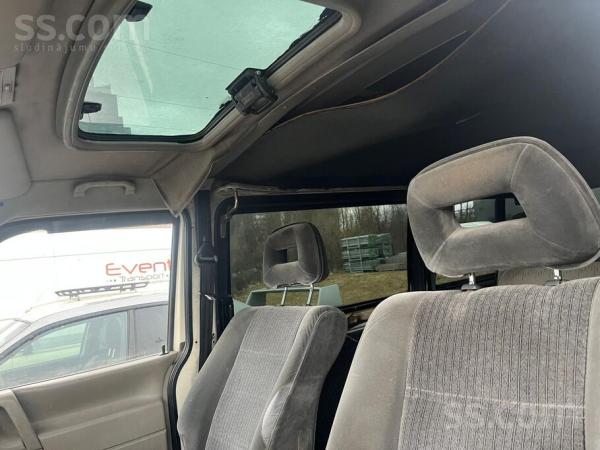 Balts Volkswagen Transporter 2000 Rīga, ar dzinēja tilpumu 2.50 L un nobraukumu 580 tūkst. km par 1400 €, foto 6 vietnē AUTOMOTO.COM.LV