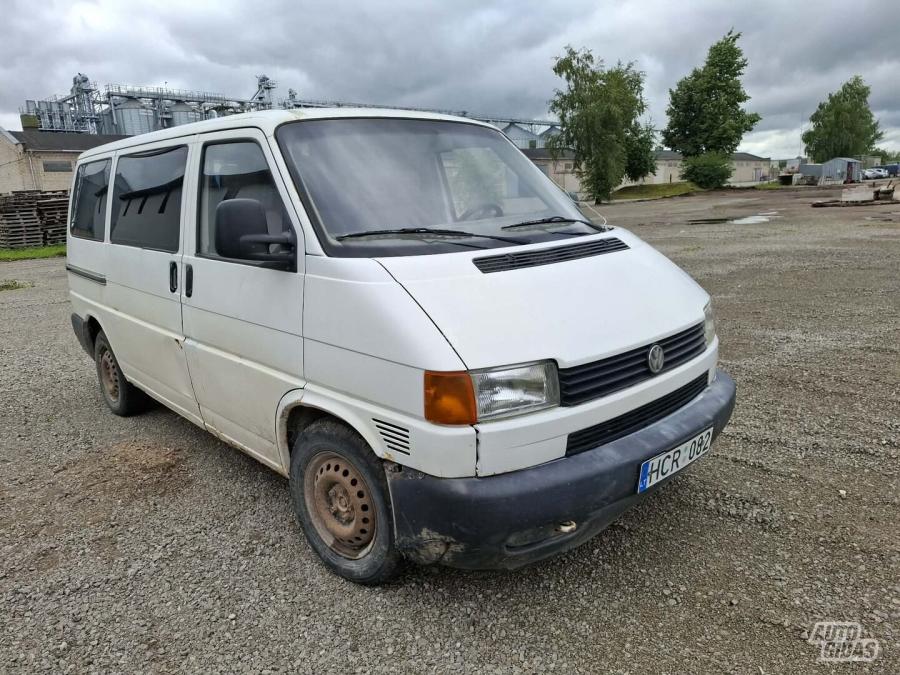 White Volkswagen Transporter 2001 in Pakruojis, with an engine capacity of 1.90 L and mileage of 352 thousand km for 1500 €, photo 3 on AUTOMOTO.COM.LV