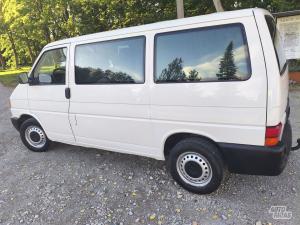 White Volkswagen Transporter 2003 in Joniskis, with an engine capacity of 2.50 L and mileage of 310 thousand km for 3998 €, photo 12 on AUTOMOTO.COM.LV