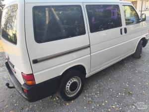 White Volkswagen Transporter 2003 in Joniskis, with an engine capacity of 2.50 L and mileage of 310 thousand km for 3998 €, photo 15 on AUTOMOTO.COM.LV