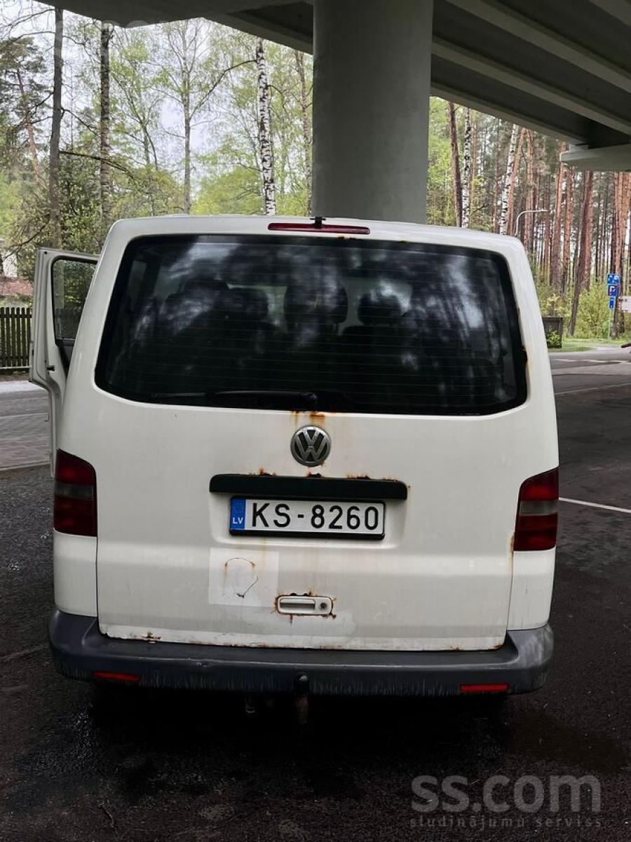 Белый Фольксваген Transporter 2004 в Юрмала, объемом двигателя 1.90 л и пробегом 483 тыс. км за 3100 €, фото 5 на AUTOMOTO.COM.LV