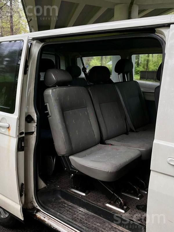 White Volkswagen Transporter 2004 in Jurmala, with an engine capacity of 1.90 L and mileage of 483 thousand km for 3100 €, photo 10 on AUTOMOTO.COM.LV