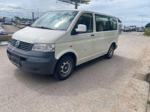 Balts Volkswagen Transporter 2006 Marijampole, ar dzinēja tilpumu 1.90 L un nobraukumu 333 tūkst. km par 3900 €, foto  vietnē AUTOMOTO.COM.LV