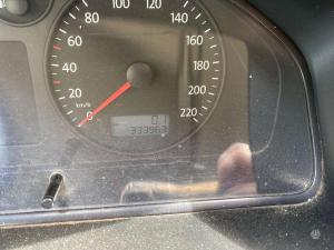 Balts Volkswagen Transporter 2006 Marijampole, ar dzinēja tilpumu 1.90 L un nobraukumu 333 tūkst. km par 3900 €, foto 9 vietnē AUTOMOTO.COM.LV