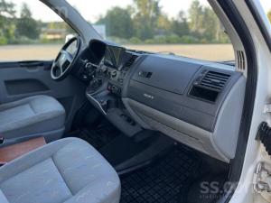 White Volkswagen Transporter 2006 in Cesis, with an engine capacity of 2.50 L and mileage of 361 thousand km for 3950 €, photo 21 on AUTOMOTO.COM.LV