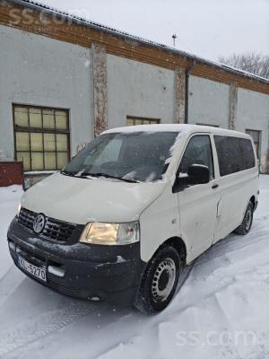 White Volkswagen Transporter 2009 in Riga, with an engine capacity of 2.50 L and mileage of 404 thousand km for 3388 €, photo 7 on AUTOMOTO.COM.LV