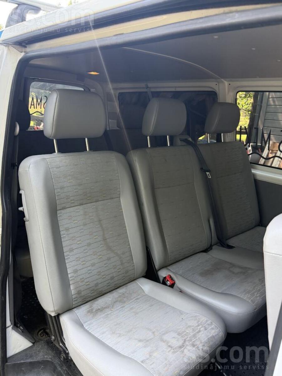 Balts Volkswagen Transporter 2010 Kuldīga, ar dzinēja tilpumu 2.00 L un nobraukumu 379 tūkst. km par 8900 €, foto 10 vietnē AUTOMOTO.COM.LV