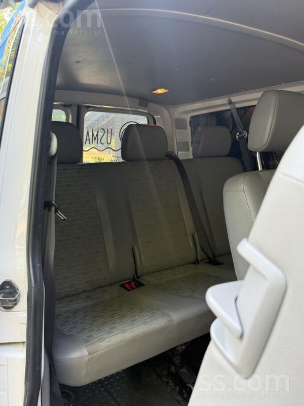Balts Volkswagen Transporter 2010 Kuldīga, ar dzinēja tilpumu 2.00 L un nobraukumu 379 tūkst. km par 8900 €, foto 10 vietnē AUTOMOTO.COM.LV